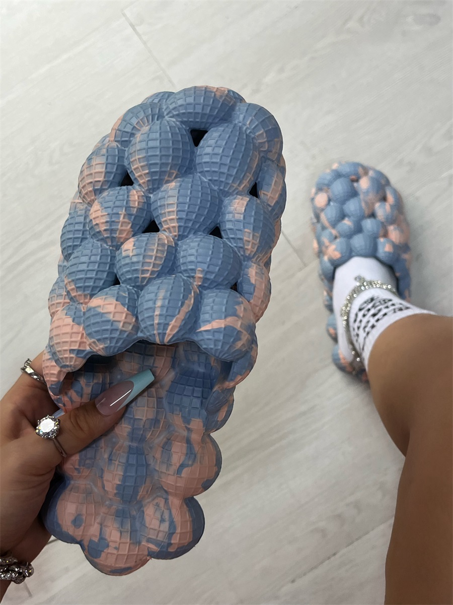 LW Peanut Design Cut Out Bubble Slides Sale | LovelyWholesale