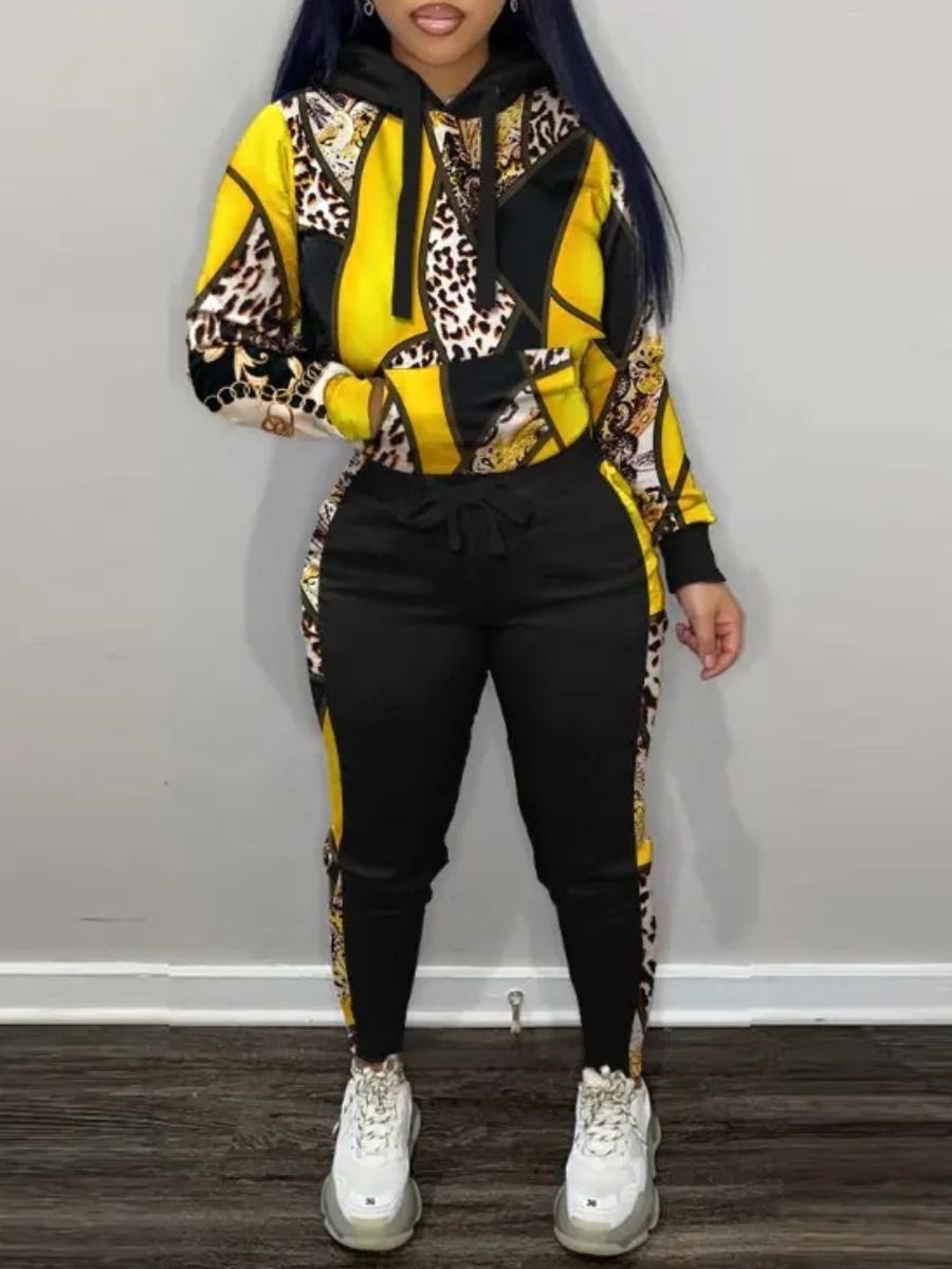 LW Leopard Print Kangaroo Pocket Tracksuit Set Sale | LovelyWholesale